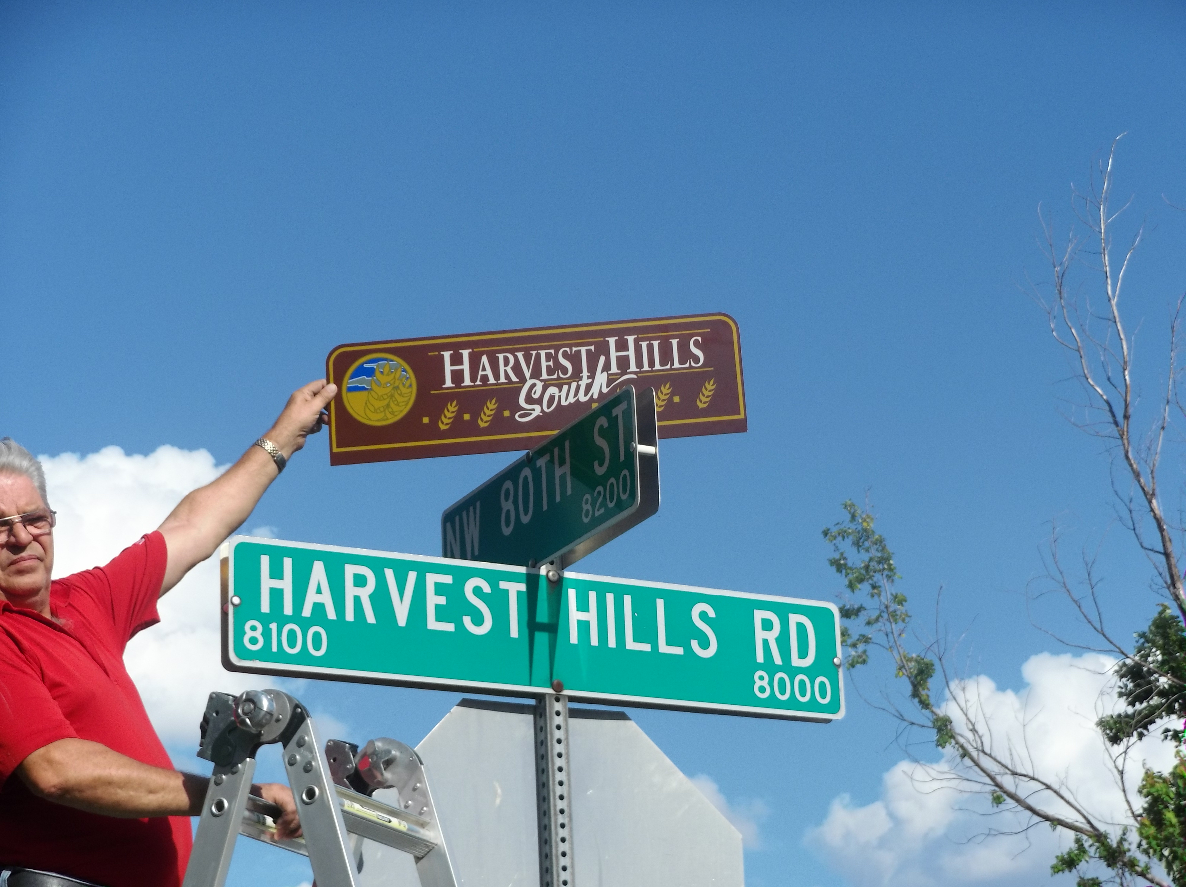 Look what’s coming….Sign Toppers | Harvest Hills South